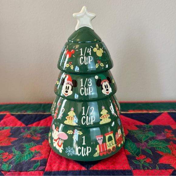 Disney | Kitchen | Disney Holiday Mickey Christmas Tree Measuring Cups ...